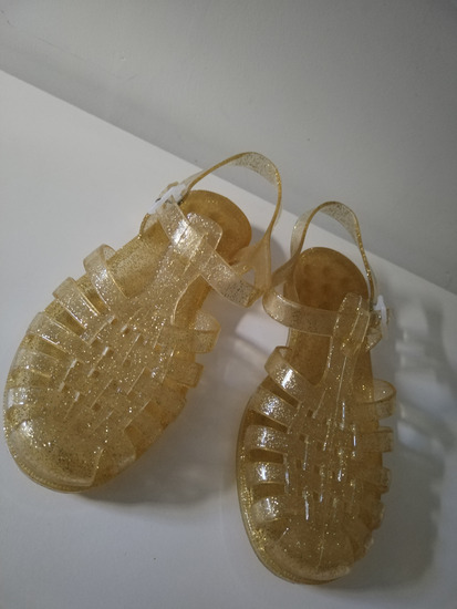 Jelly sandals sa sljokicama