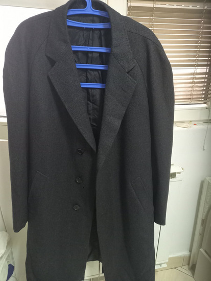Brioni kaput