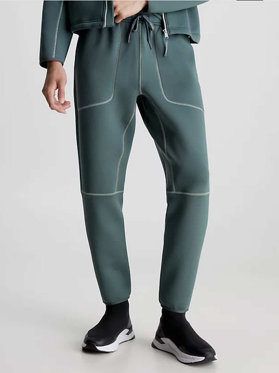 Calvin Klein Performance PW Pants
12061 RSD 9648 RSD
The lowest price in the last 30 days*: 9648 RSD