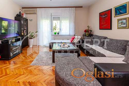 KUĆA NA BUBNJU, kod hotela Tami Residence, dvorište 118m2, 186m2