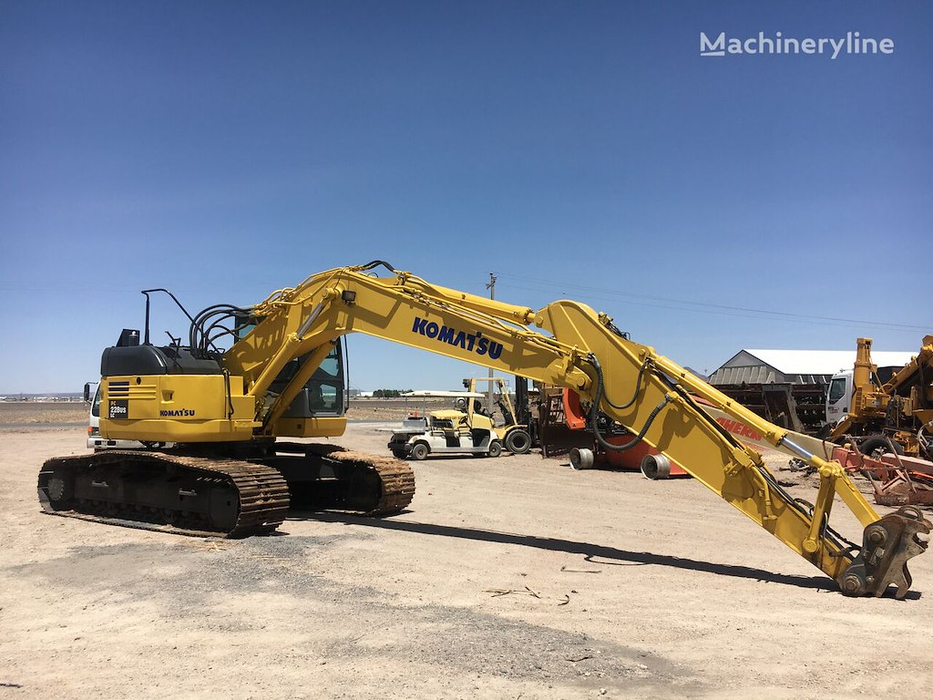 Komatsu PC228USLC-3N0 bager guseničar