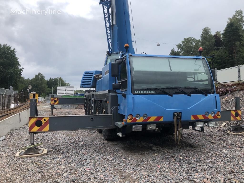 Liebherr LTM 1090 pokretna dizalica