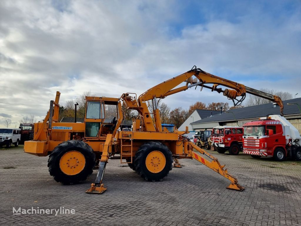 Elctrovar Waterdrill - waterboor - Grounddrill - 4x4 pokretna dizalica