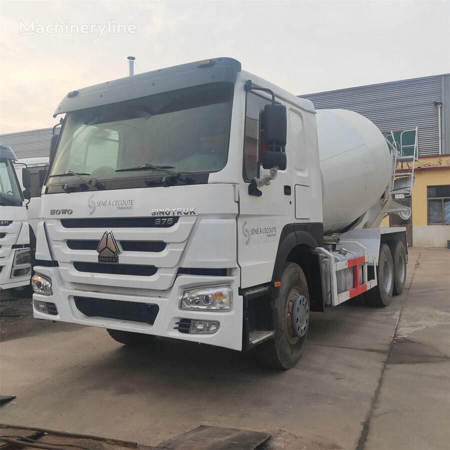 Howo ZZ1257N4347C1 kamion s mešalicom za beton