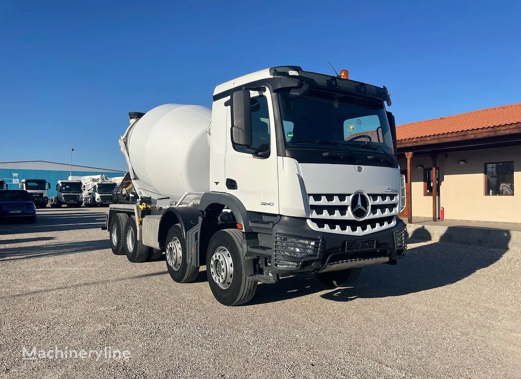 Stetter na šasiji Mercedes-Benz AROCS 3240 kamion s mešalicom za beton