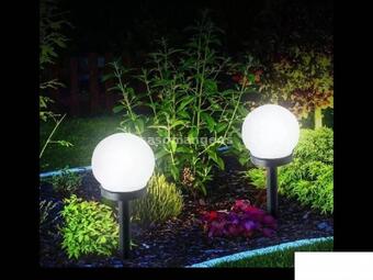 Solarne LED lampe za dvoriste