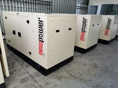 Novi Newpower NWR44 Notstromaggregat 40kVA Stromerzeuger Stromaggregat diesel generator