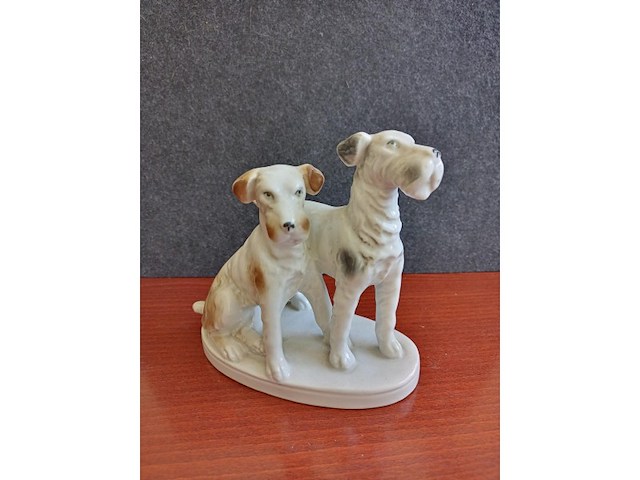 Porcelanska figura dva psa