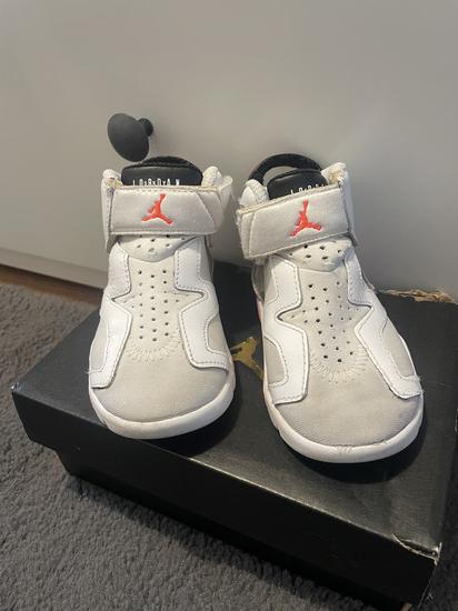 Nike patike decije Jordan