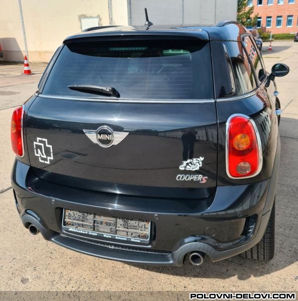 Mini Countryman Cooper S Kompletan Auto U Delovima