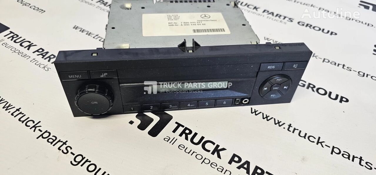 Mercedes-Benz ACTROS MP4 radio unit, multimedia navigation unit 0004466462, 00 upravljačka jedinica za Mercedes-Benz MERCEDES BENZ ACTROS MP4 radio unit, multimedia navigation unit 0004466462, 000...