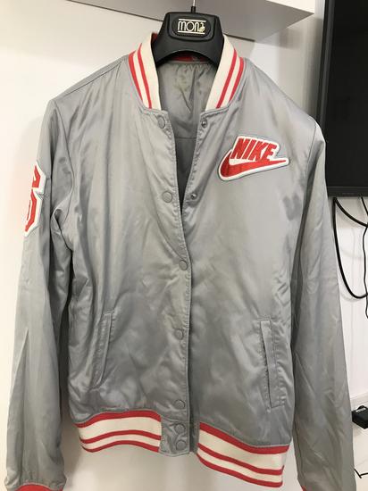 NIKE bomber jakna