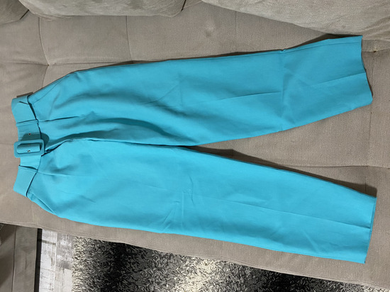 Zara pantalone s