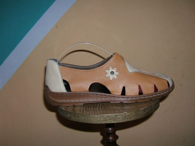 RIEKER kožne cipele sandalete vel 40