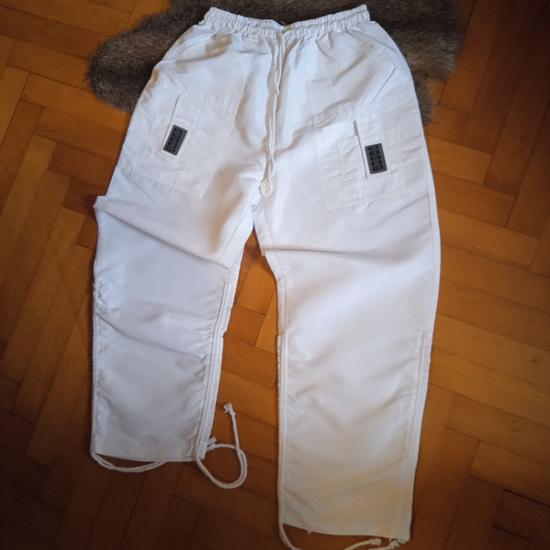 sportske pantalone