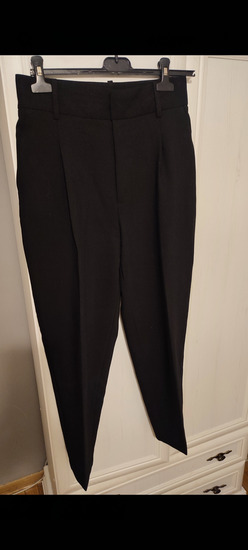 Zara pantalone