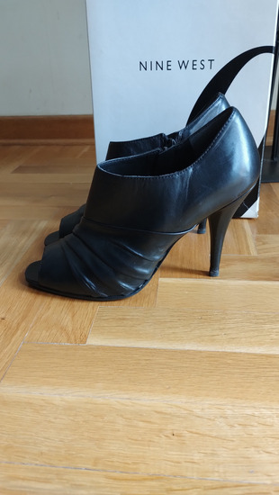 Nine West gležnjače