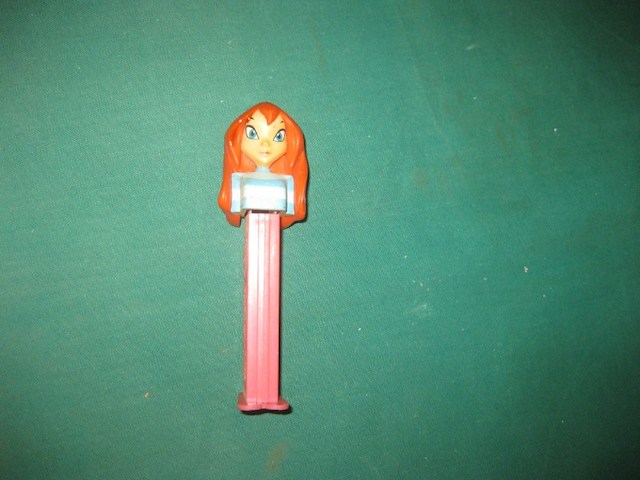 PEZ figura - Winx Club (Rainbow)