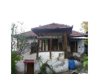 Prodaja imanja u selu Dadince