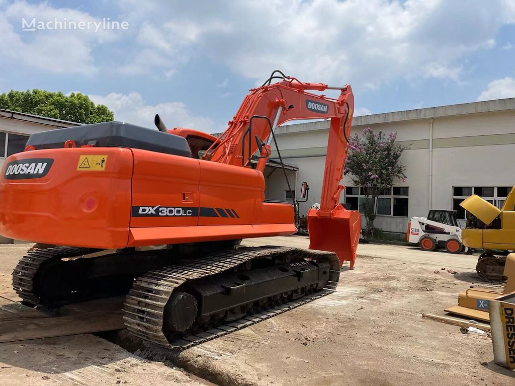 Doosan 30 Ton DX300LC bager guseničar