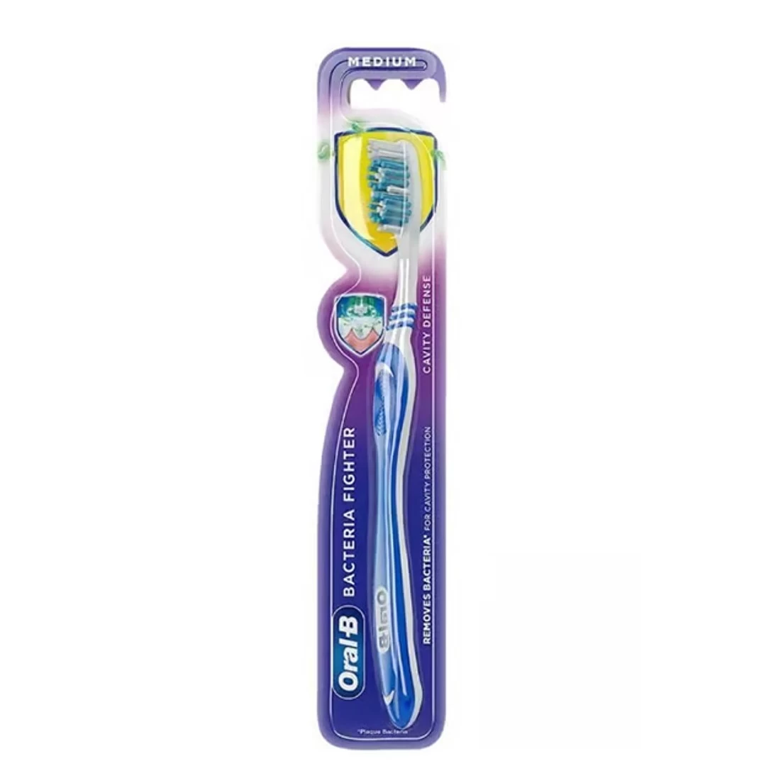 ORAL B ČETKICA BACTERIA FIGHTER CAVITY DEFENSE