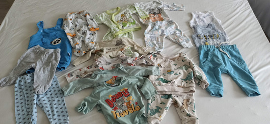 Lot odeće za bebu dečaka 56-62