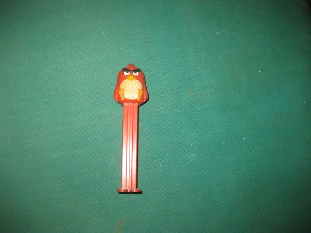 PEZ figura - Angry Birds Red