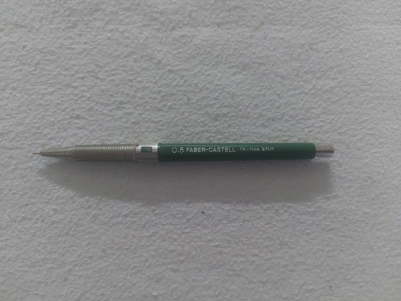 Tehnicka olovka Fabel Castell