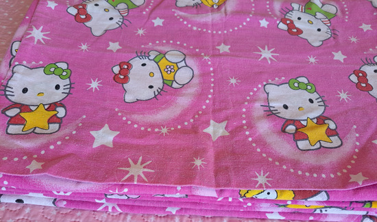 Posteljina za krevetac hello kitty