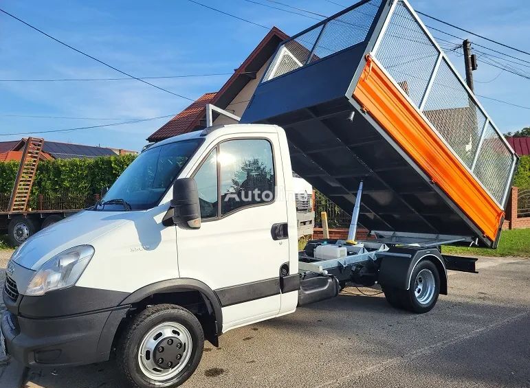 IVECO Daily 35C13 kamion kiper < 3.5t