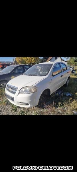 Chevrolet Aveo 1.2b Kompletan Auto U Delovima