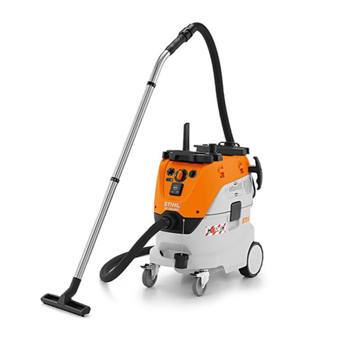 SE 133 ME, STIHL Usisivač 1400 W, 230 V, -250 mbar, protok 4500 L/min, 16 kg