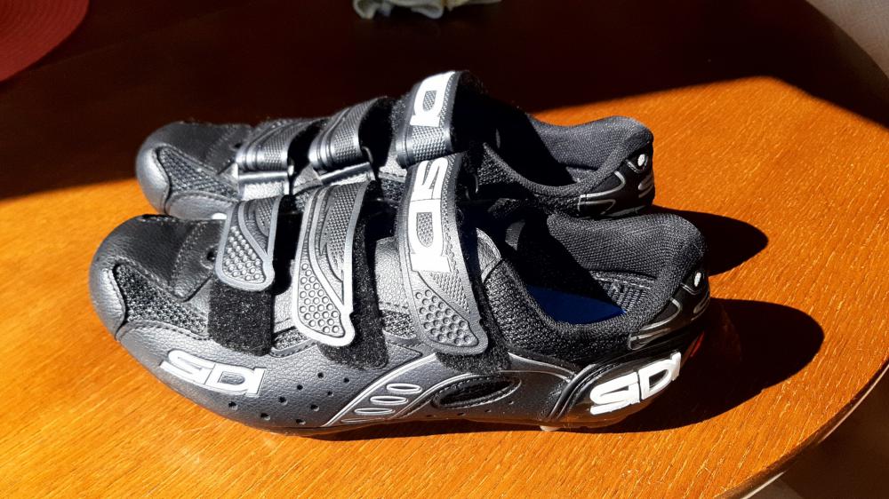 Sidi biciklisticke patike spd 40 broj 25 cm