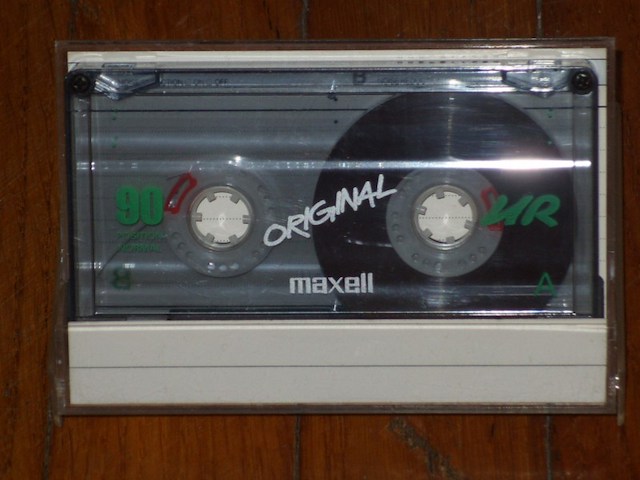 MAXELL UR 90