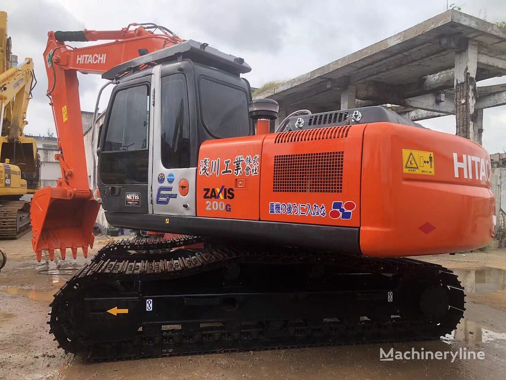 Hitachi ZX200-3G bager guseničar