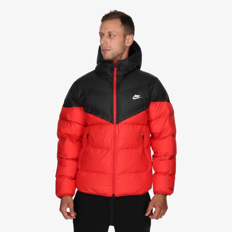 Nike Storm-FIT Windrunner