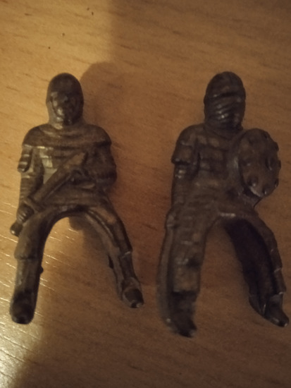 metalne figurice kinder