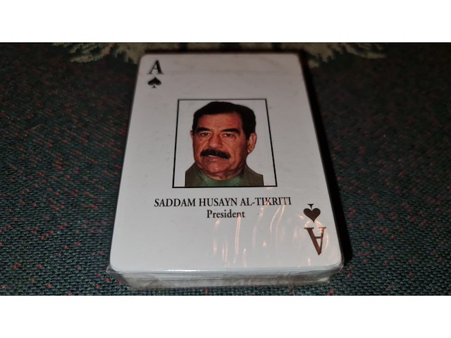 Saddam Husayn Al-Tikriti špil karata , U CELOFANU