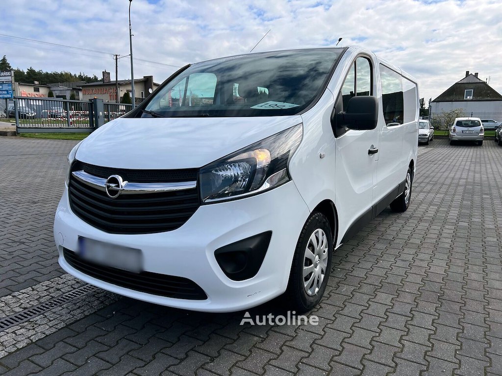 Opel Vivaro Doka Double Cabin Long 6-seater One Owner kombi minibus