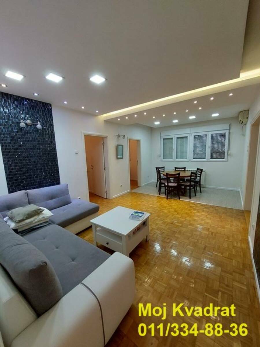 Novi Beograd, Blok 8a - Bulevar Mihajla Pupina, 59m2