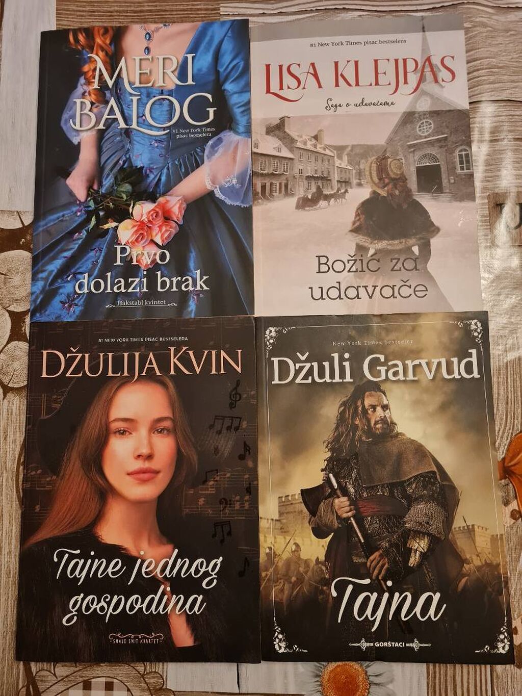 Prodajem knjige koje dolaze uz časopis Blic Zena. Ukupno 24 knjige