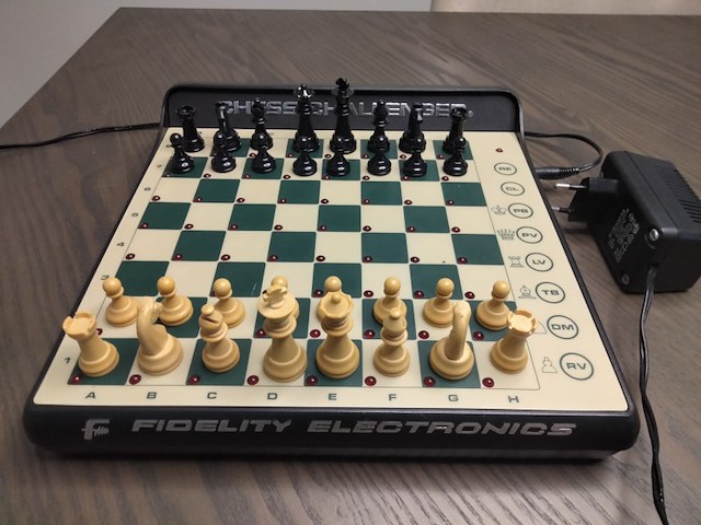 Elektronski šah `Chess Challenger` Fidelity Electronics