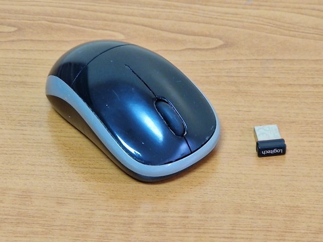 Miš optički Wireless Logitech M180