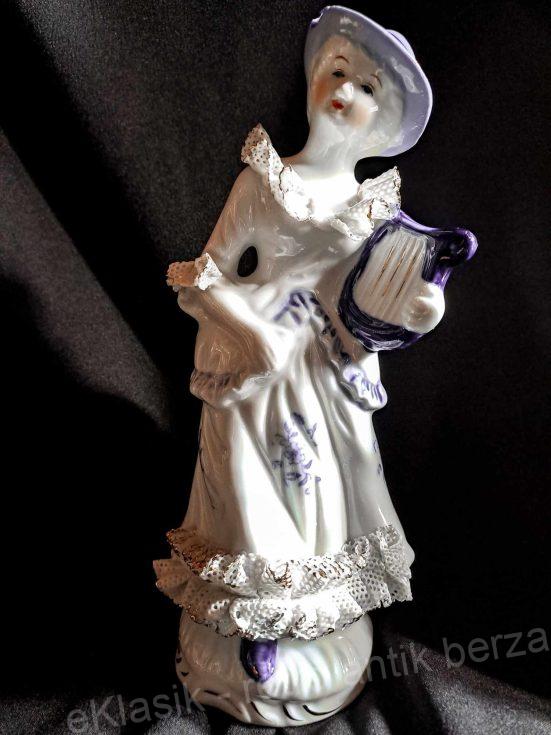 Porcelanska figura vintage kupljeno u Nemačkoj