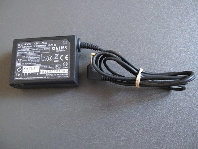 SONY CECH-ZAC2 punjač za PSP - 5V 1500mA