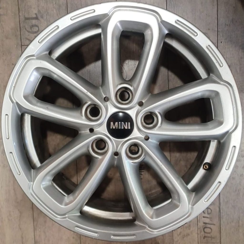 MINI 7×17 5/120 ET53