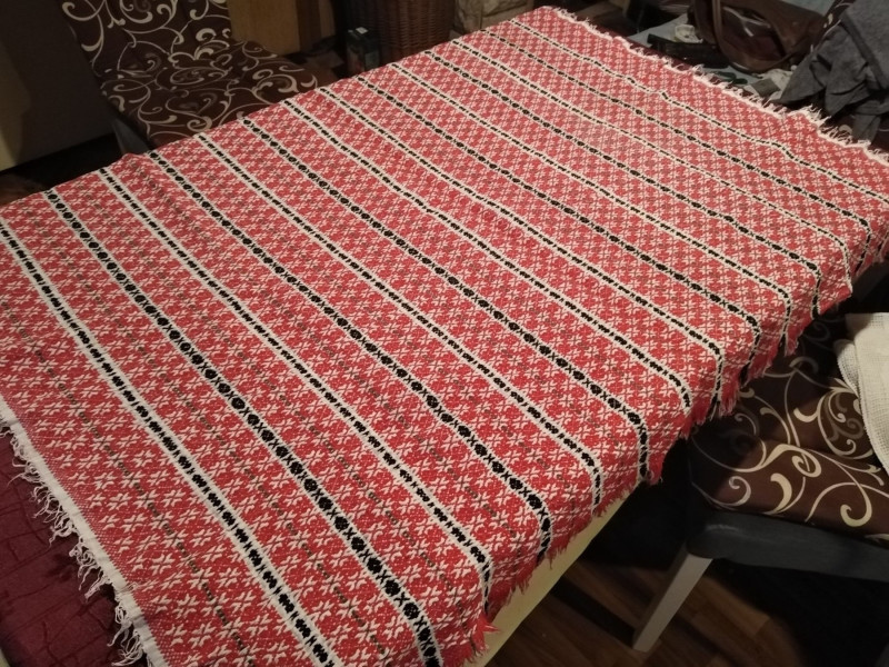 Sniženo oktobar-Stolnjak-prekrivač tkani 127x107