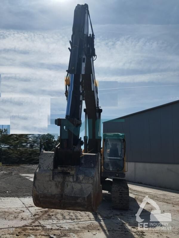 Volvo EC 210 LC bager guseničar