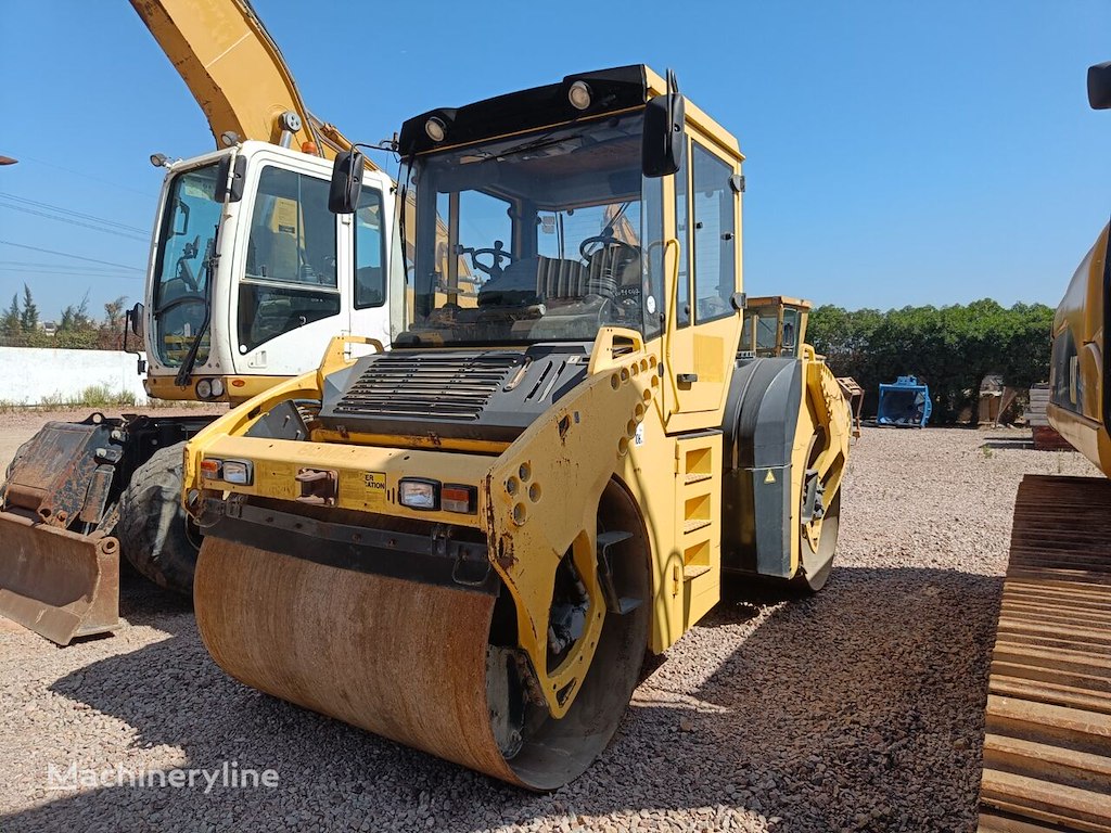 BOMAG BW 161 AD - 4 kompaktor