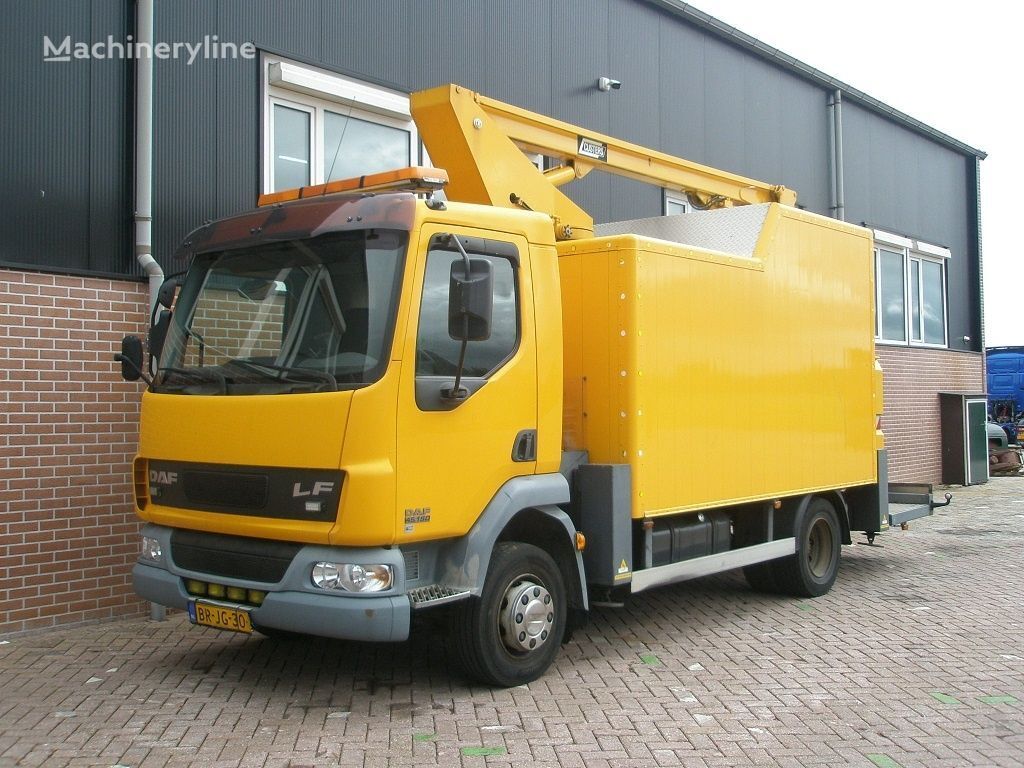 DAF LF45 auto dizalica s korpom